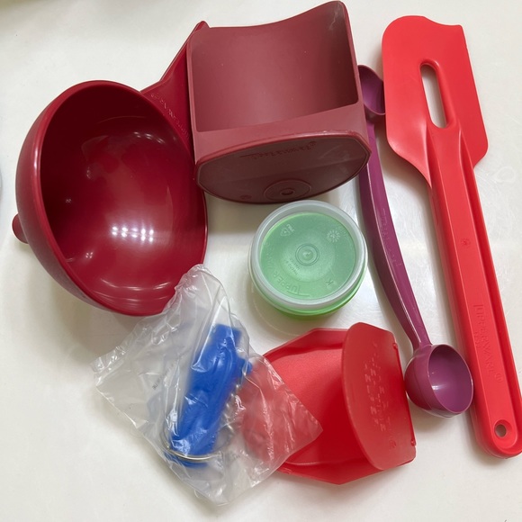 Tupperware | Kitchen | Tupperware Gadgets Make A Deal I Bought A Ton Of ...